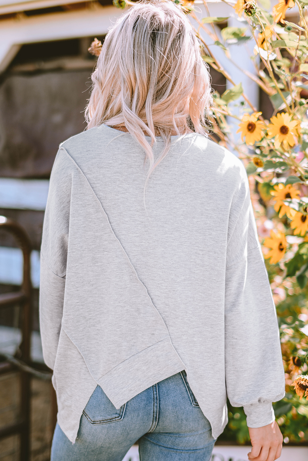 $ 6.1 - Wholesale Khaki Colorblock Stitching Irregular Hem Long Sleeve Top