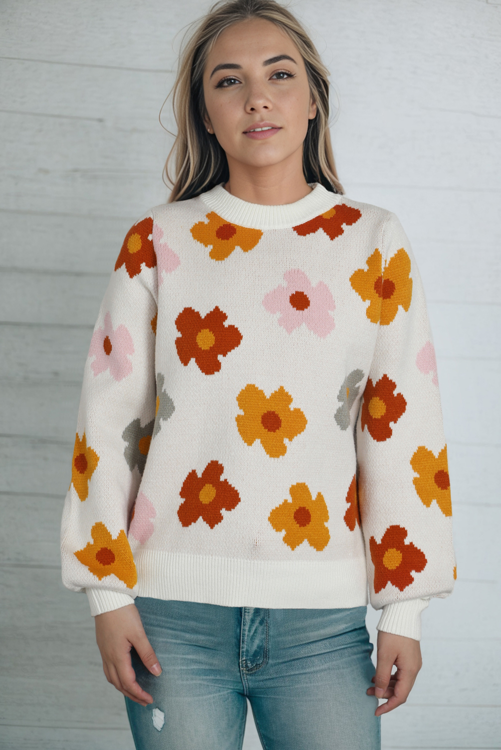 $ 10.78 - Wholesale White Sweet Flower Knitted Ribbed Hem Sweater