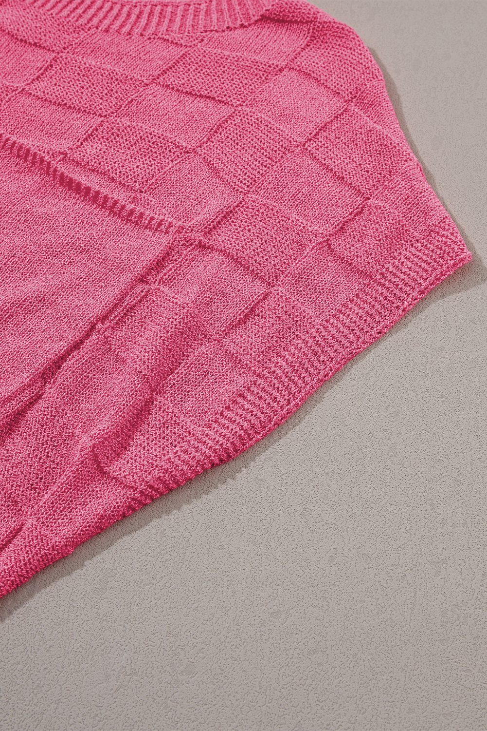 $ 7.12 - Wholesale Bright Pink Lattice Textured Knit Short Sleeve Sweater