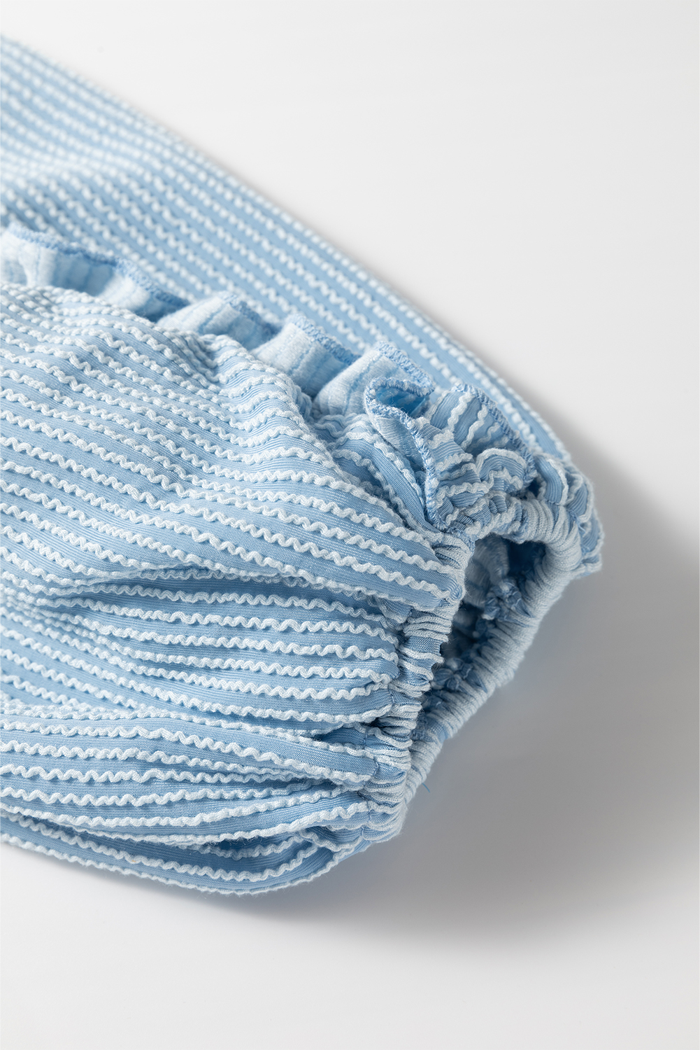 $ 9.4 - Wholesale Mist Blue Corded Frilly Puff Sleeve Round Neck Blouse