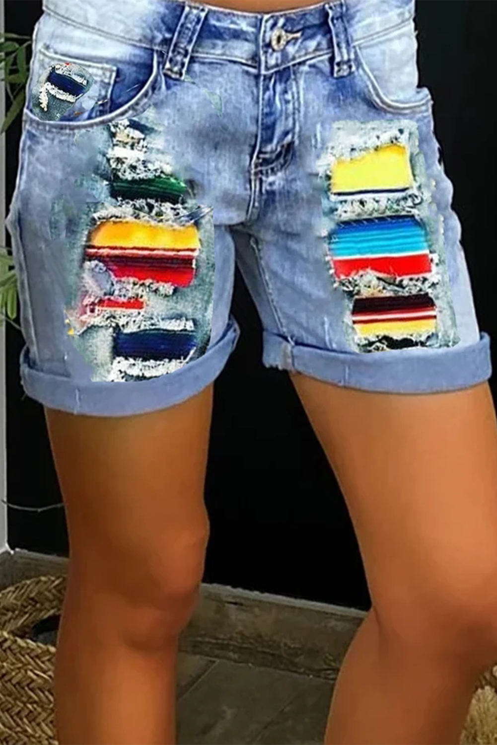 $8.8 Colorblock Patches Blue Denim Shorts Wholesale