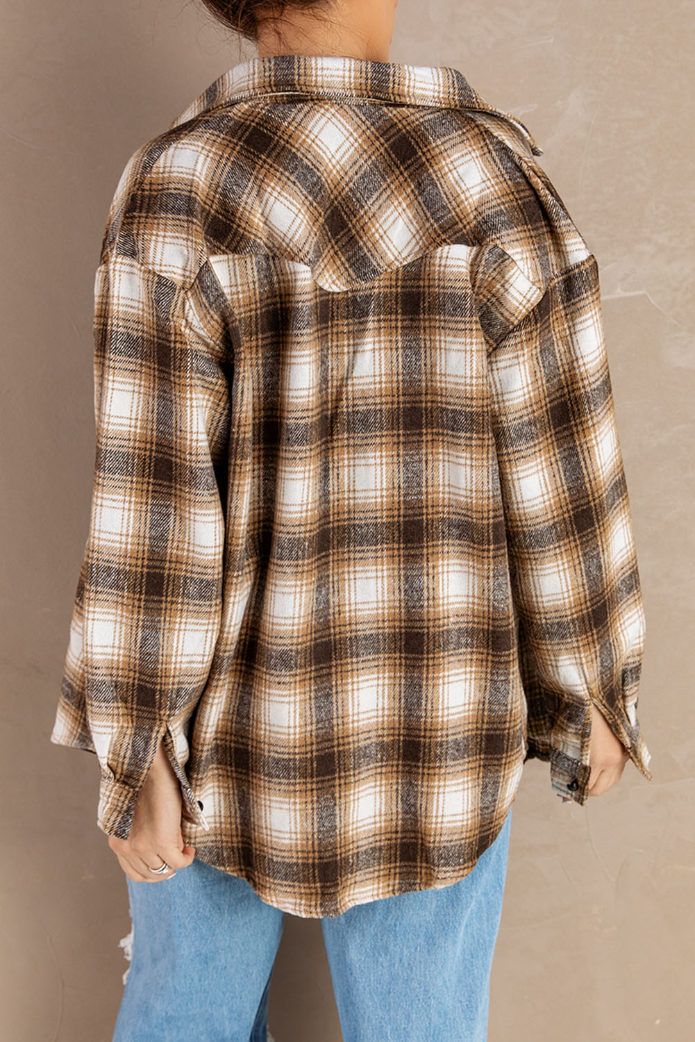 Women's Shacket - Brown Buttons Pocketed Plaid Shacket