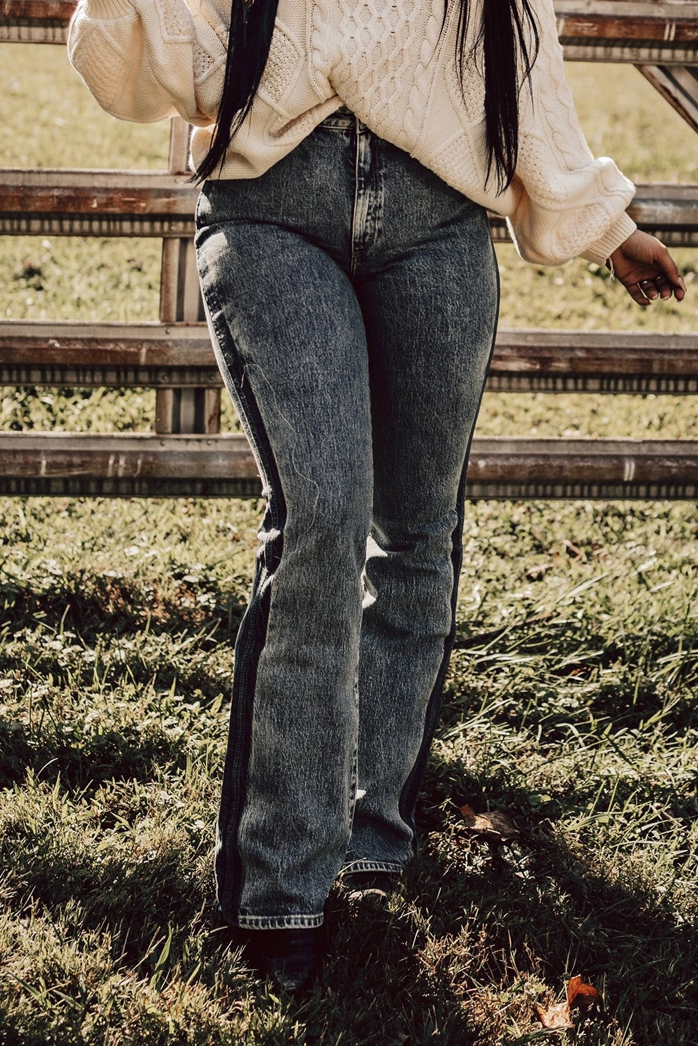 $11.49 Real Teal Vintage Dusty Two-tone Bootcut Jeans Wholesale