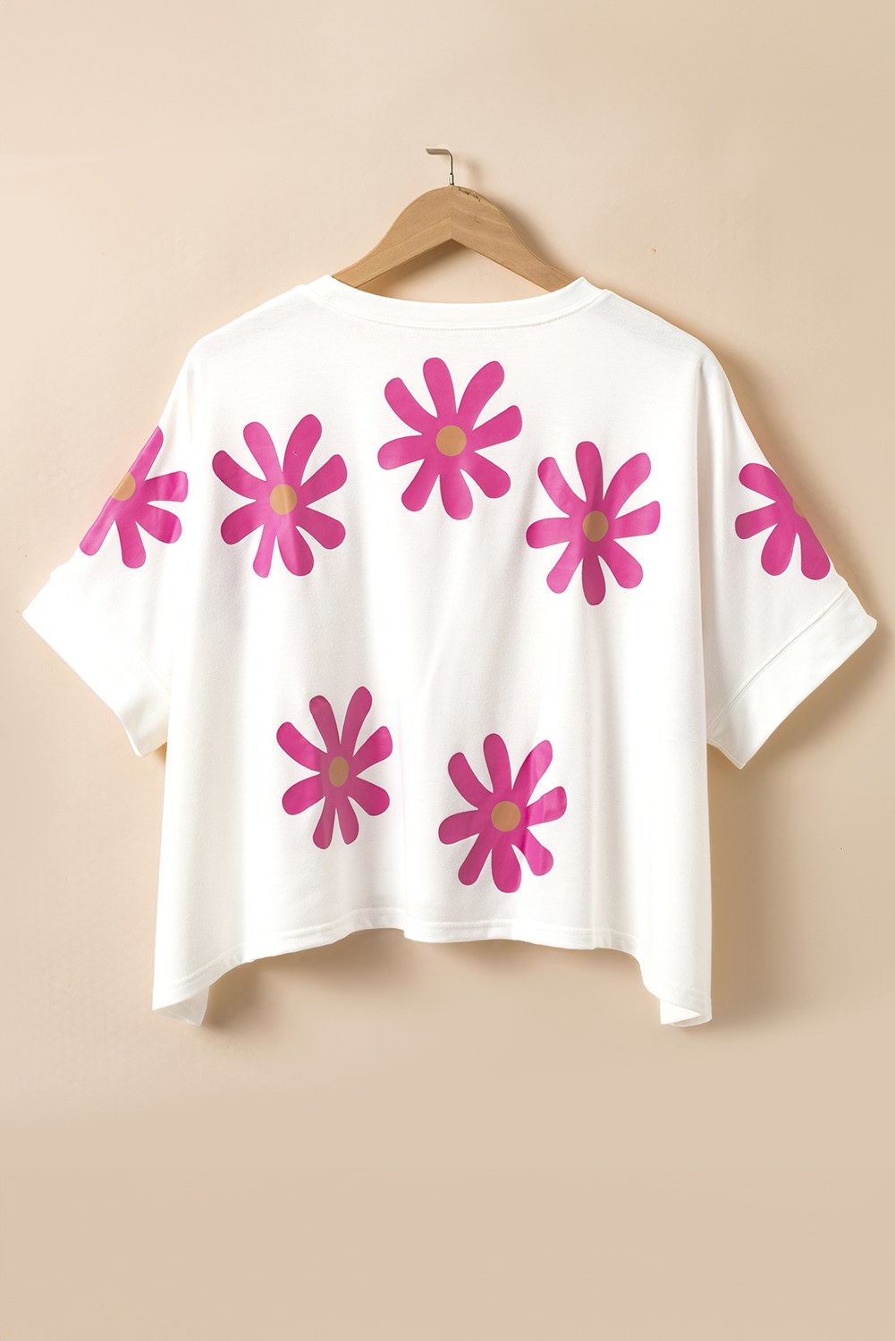 $6.71 White Daisy Flower Printed Casual T Shirt Wholesale