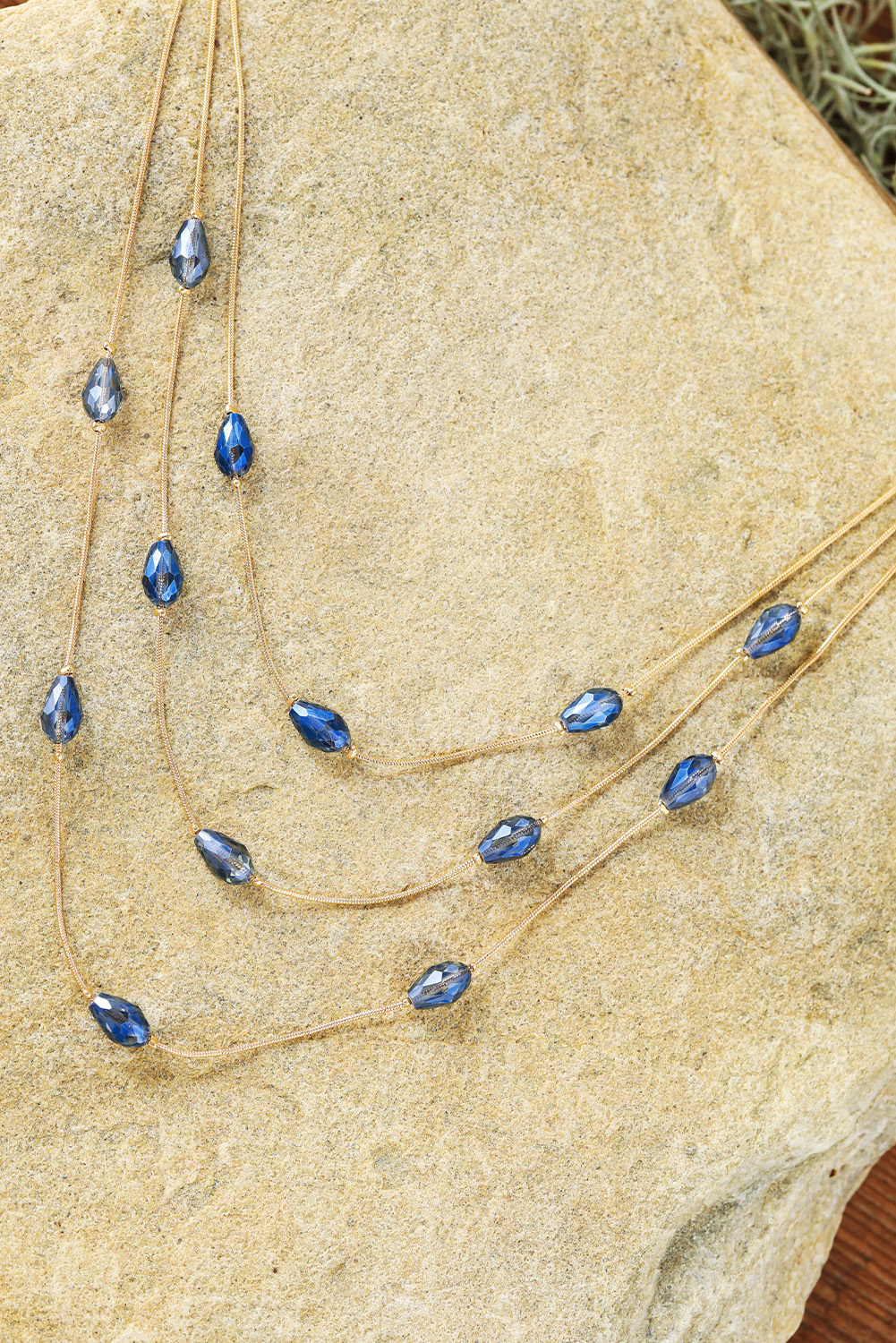 $2.8 Dark Blue Artificial Crystal Metallic Multi Layered Necklace Wholesale