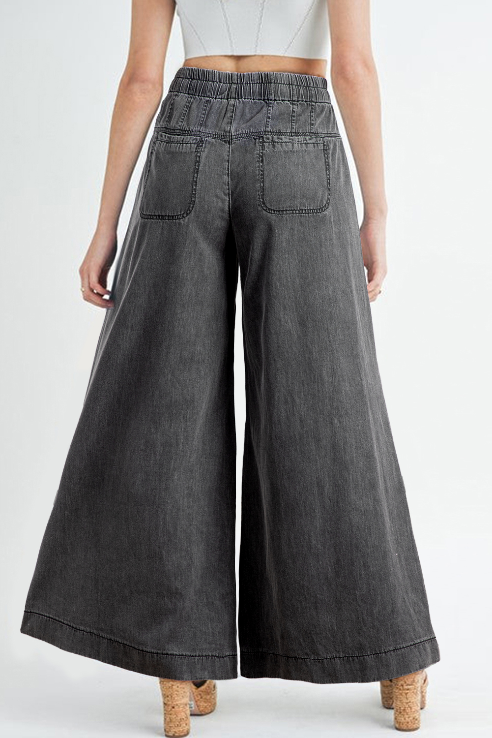 $14.9 Carbon Grey Mineral Wash Button Fly Waist Wide Leg Jeans Wholesale