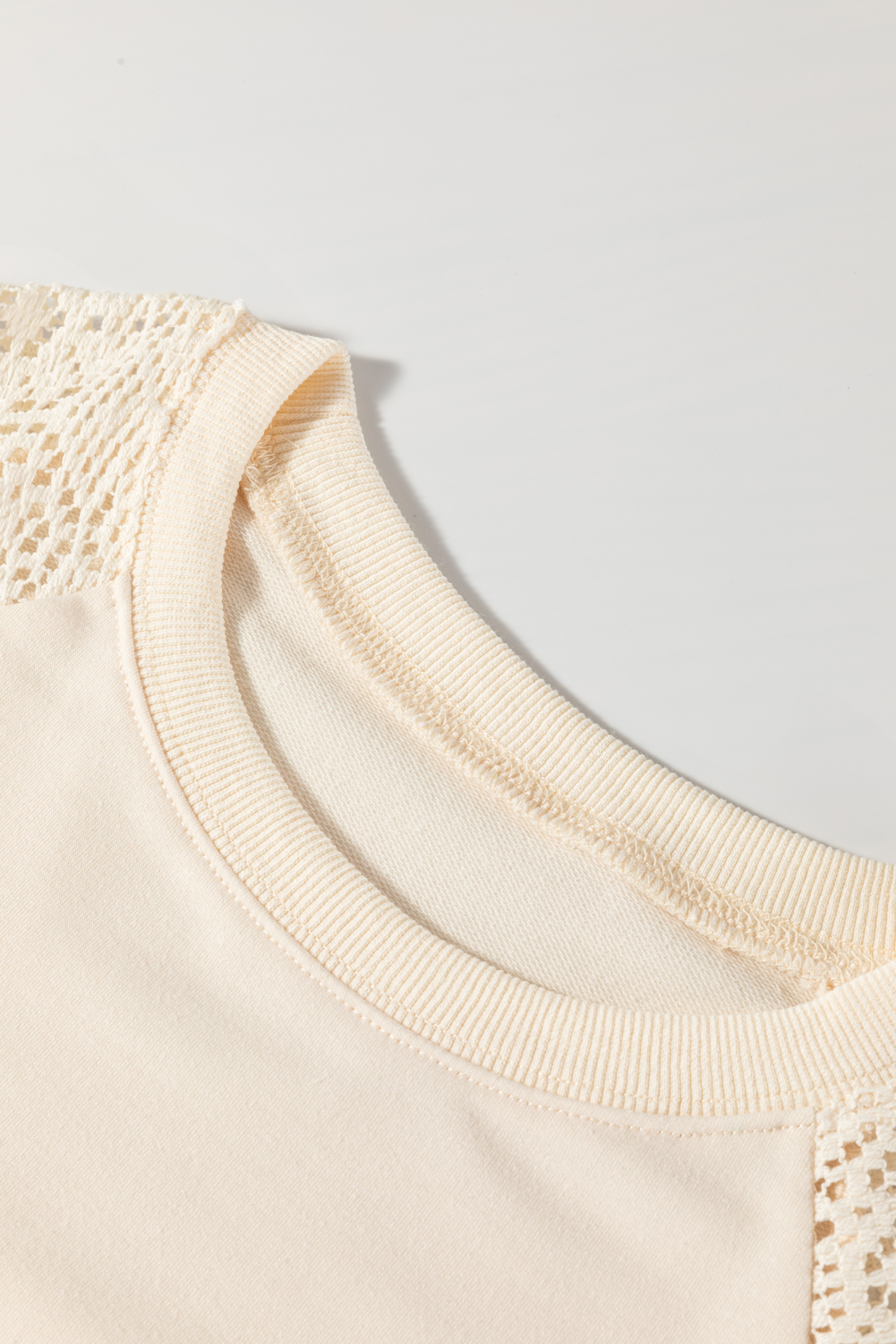 $4.95 Jet Stream Lace Crochet Short Sleeve Round Neck T Shirt Wholesale