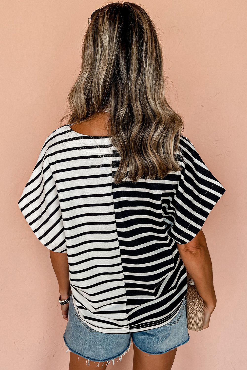 $6.35 Black Stripe Two Tone Colorblock V Neck T Shirt Wholesale