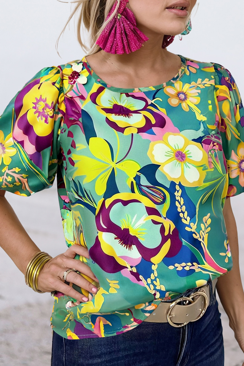 $5.2 Green Floral Print Keyhole Back Round Neck Loose Fit T Shirt Wholesale