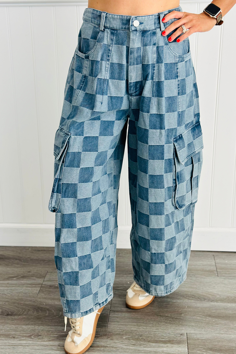 $12.41 Blue Washed Checkerboard Cargo Barrel Jeans Wholesale