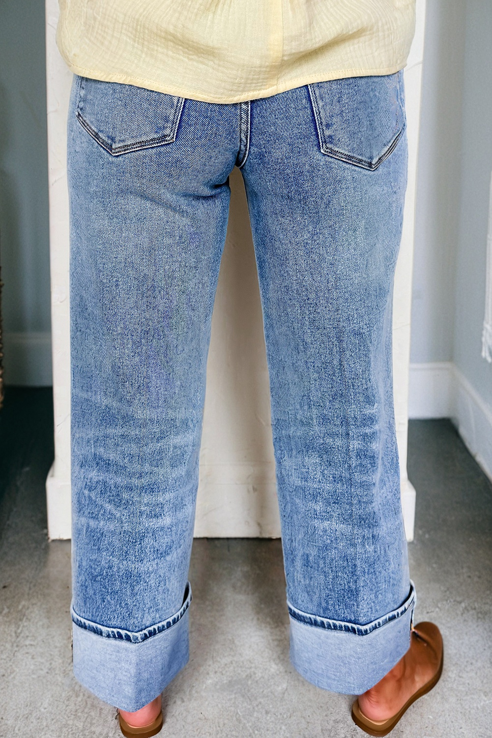 $13.45 Myosotis Center Seam Cuffed Hem Straight High Waist Jeans Wholesale