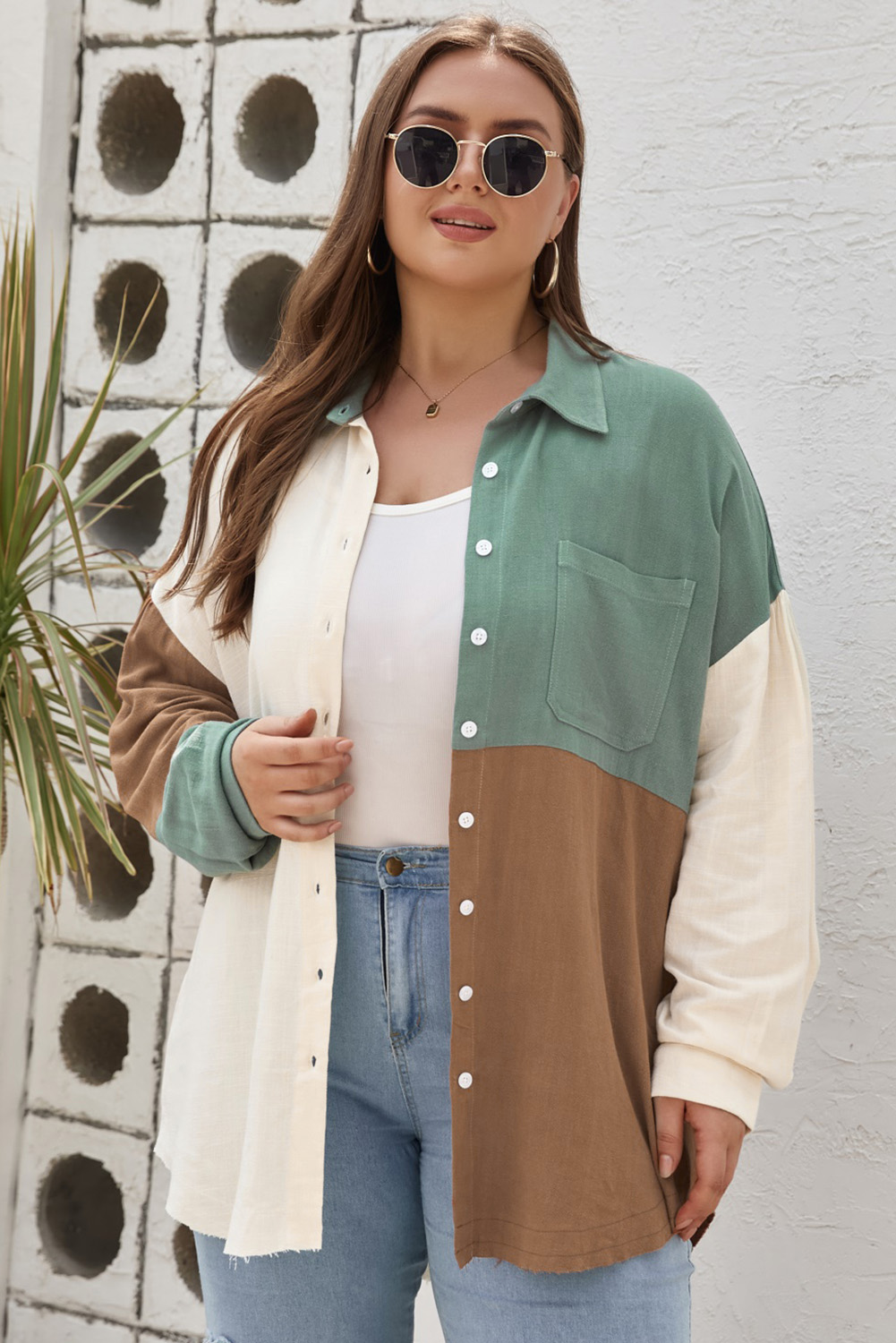 $ 17.97 - Green Colorblock Raw Edge Plus Size Shirt - ds.dear-lover.com