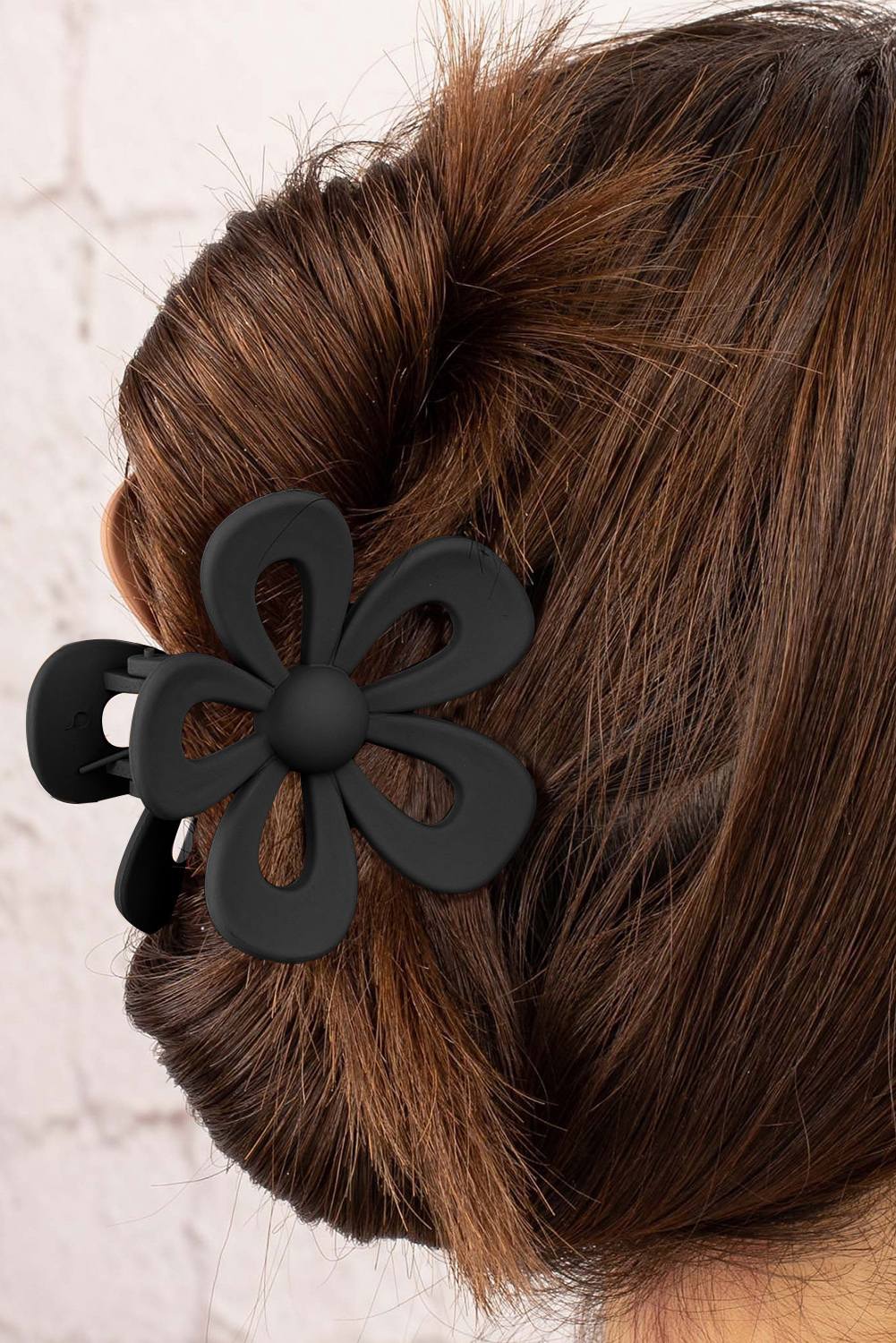 $ 1.47 - Black Sweet Hollowed Flower Shape Claw Clip - ds.dear-lover.com