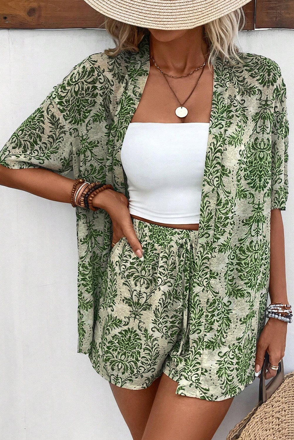 $ 11.63 - Green Vintage Floral Print Open Top and Shorts Outfit - ds ...