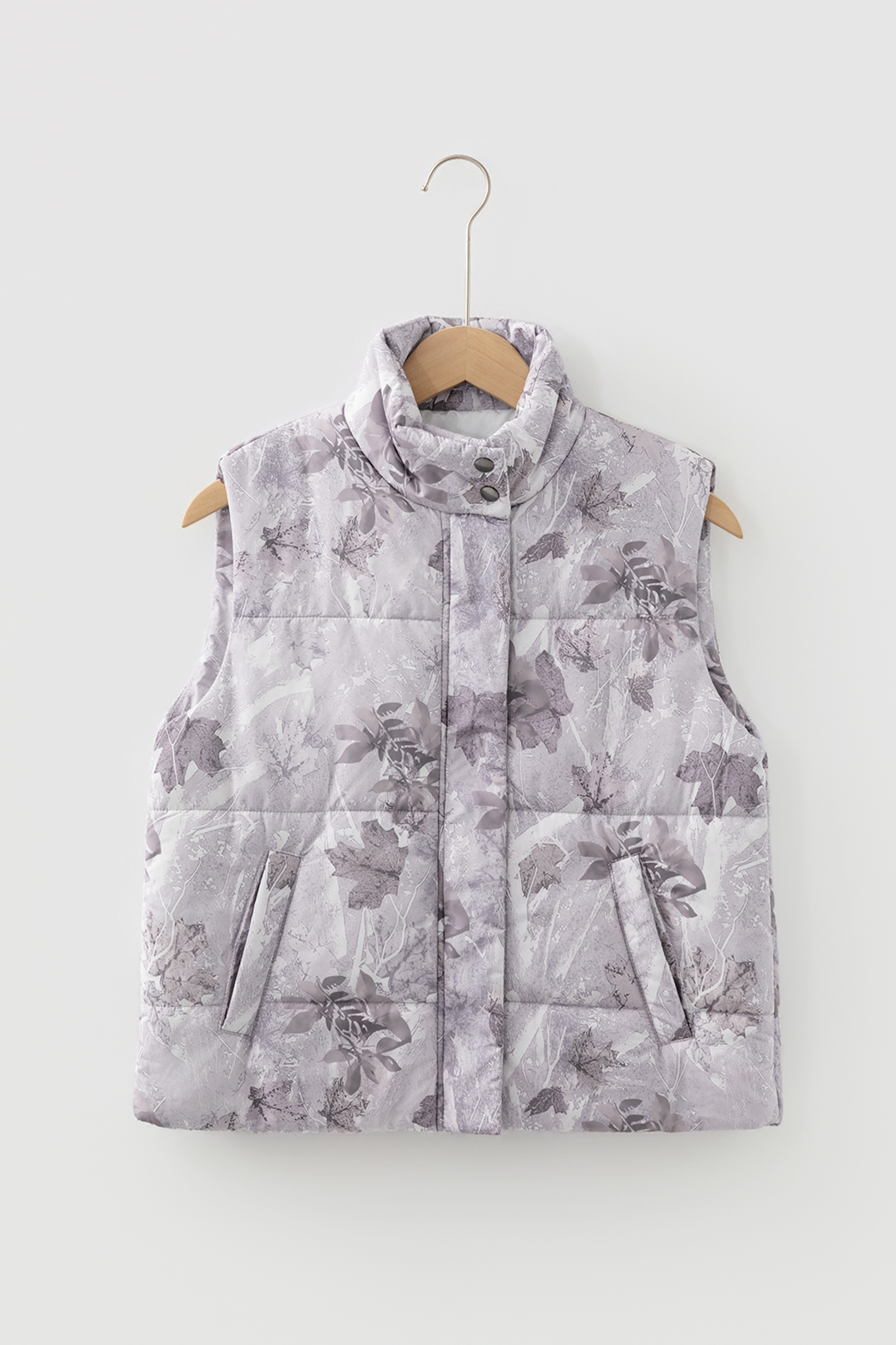 $ 20.33 - Gray Camo Leaf Print Winter Puffer Vest - ds.dear-lover.com